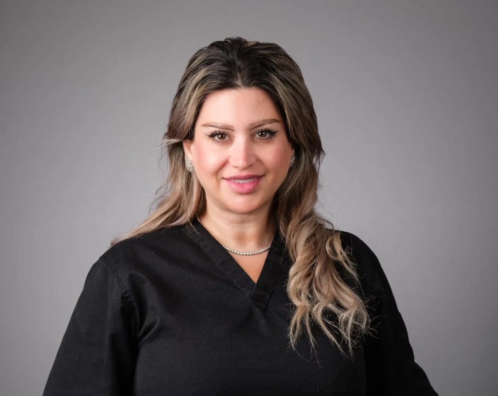 Dr Samar Khamis - TwentyOneDental